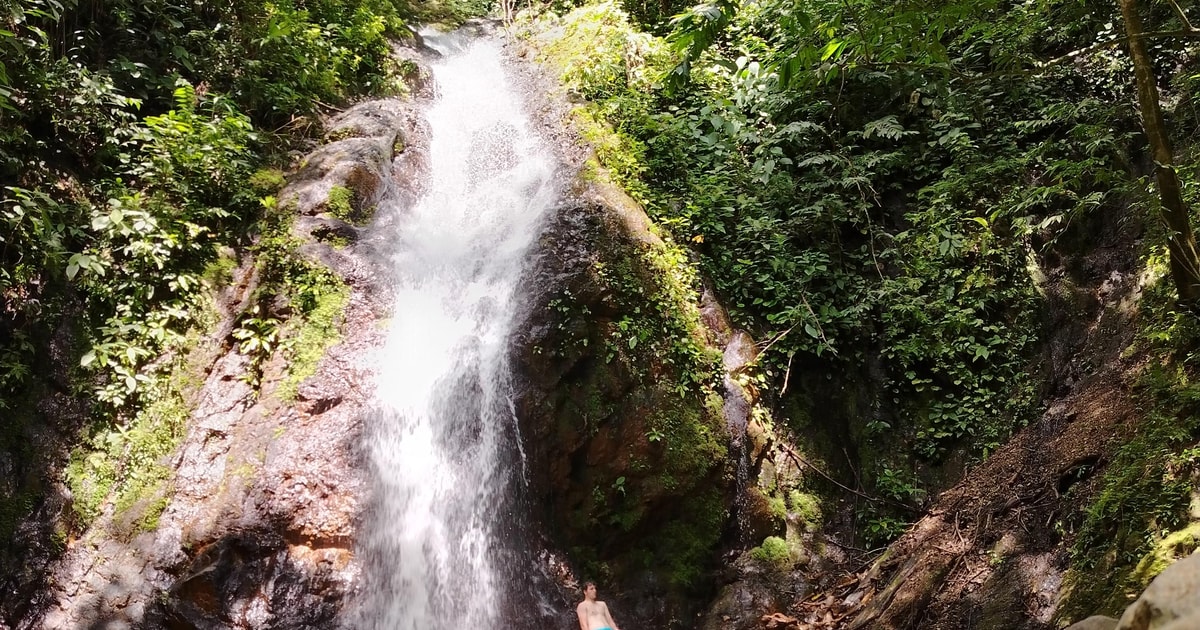 Hike 10 Waterfalls off Road in Jaco | GetYourGuide
