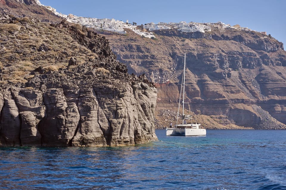 Santorini: Caldera Classic All-Inclusive Catamaran Cruise | GetYourGuide