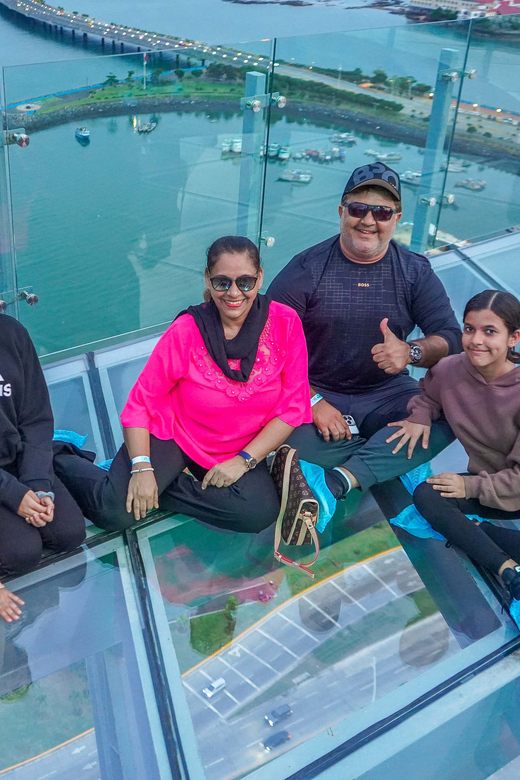 Panama City: Poin Glass Observation Deck Ticket with VR Tour | GetYourGuide