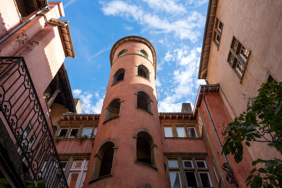 Lione: Cattura i luoghi più fotogenici con un abitante del posto ... Lione: Cattura i luoghi più fotogenici con un abitante del posto ...