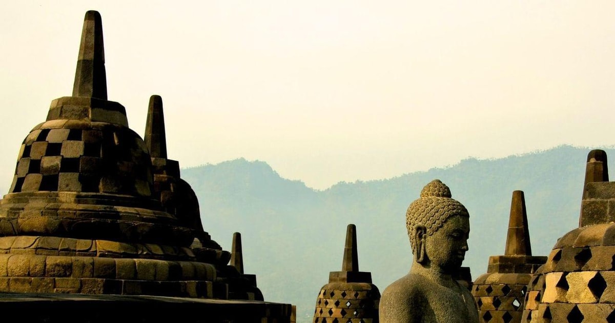 Yogyakarta: Borobudur, Prambanan tour with private option | GetYourGuide