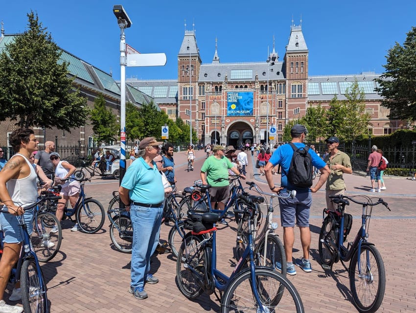 Amsterdam: Recorrido en bicicleta por la ciudad de Mike, lo más ...