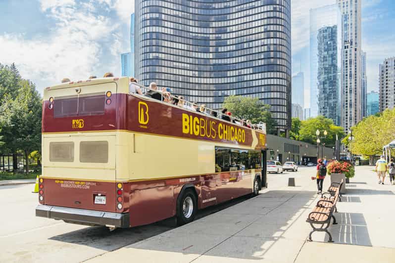 Chicago: Big Bus Hop-on Hop-off Sightseeing Tour | GetYourGuide