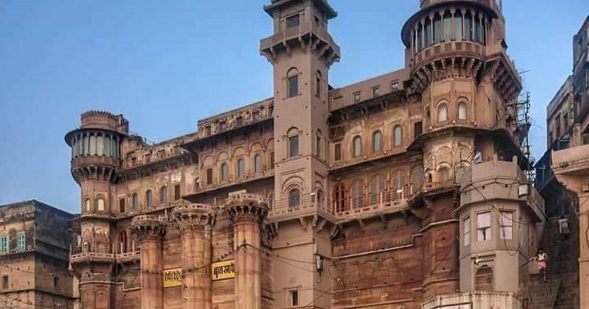 Varanasi: tour guidato privato con giro in barca e pranzo | GetYourGuide