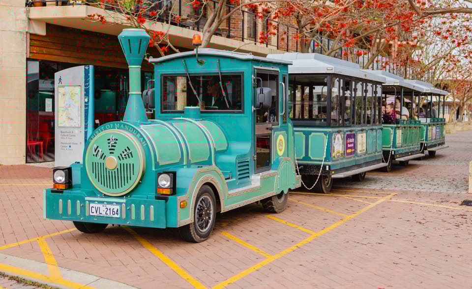 City Tour Hop-on Hop-Off all-day | GetYourGuide