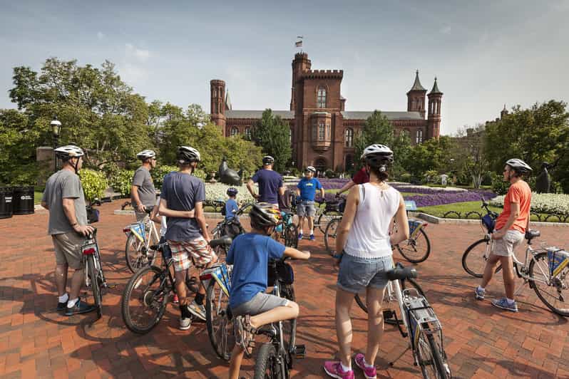 Washington DC: Monuments and Memorials Bike Tour | GetYourGuide