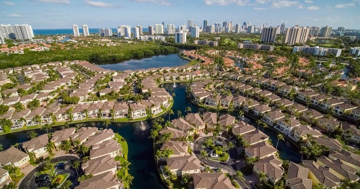 Sun-Kissed Wonders: A Sunny Isles Beach Exploration | GetYourGuide