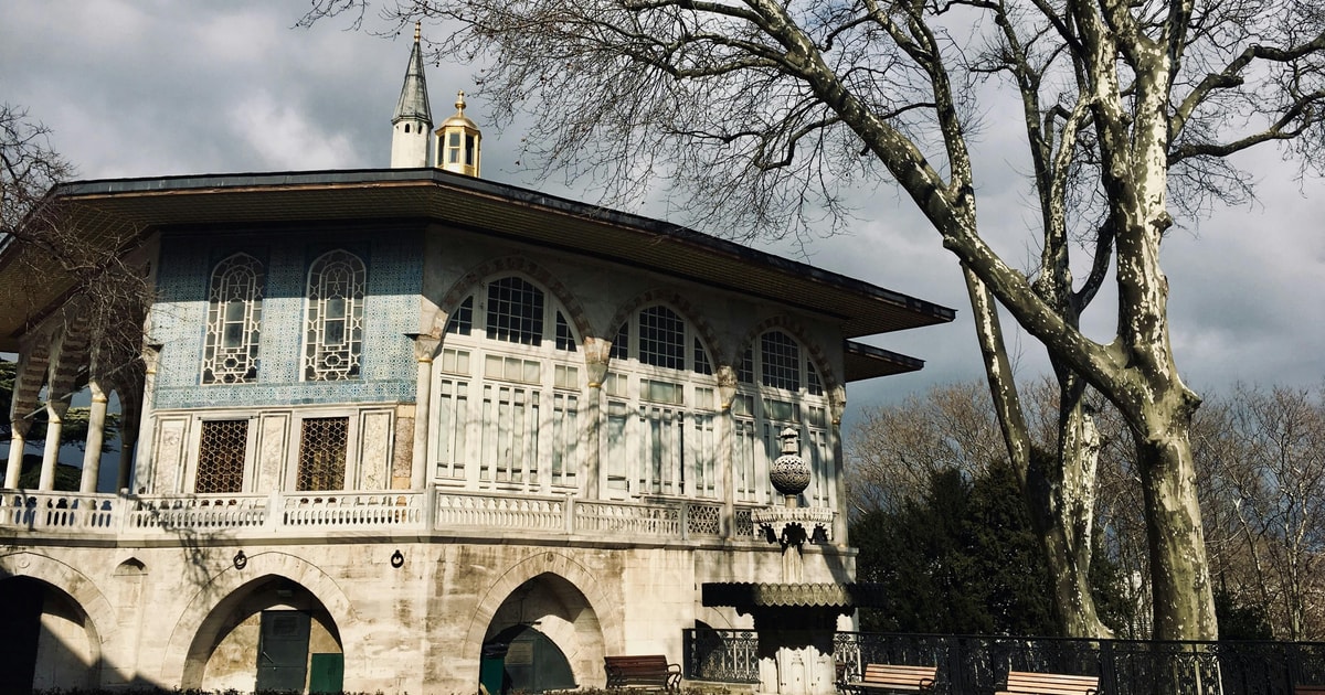 Estambul: Palacio de Topkapi Ticket de entrada sin colas con anfitrión ...