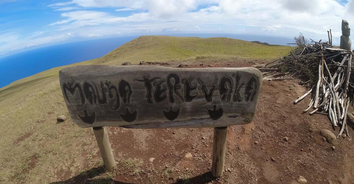 Pulau Easter: Kenaikan Titik Tertinggi Terevaka | GetYourGuide