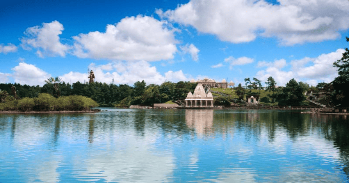Southern Mauritius: Volcanoes & Coloured Earth | GetYourGuide
