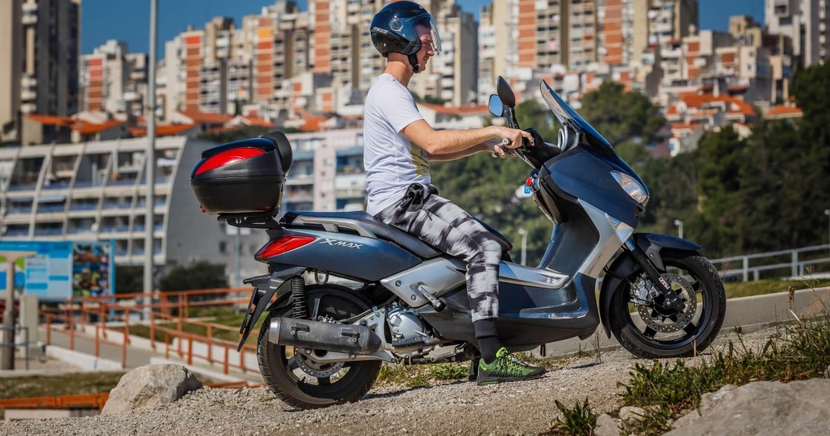 Split: Yamaha X-MAX 250 Scooter Rental | GetYourGuide