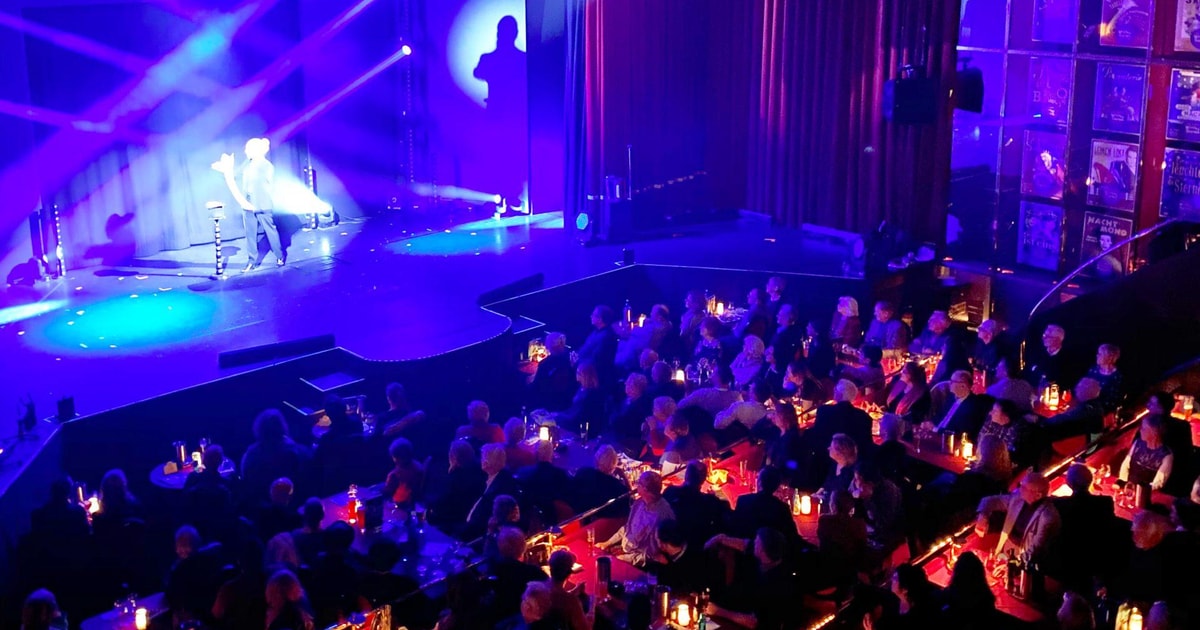 ShowCafé Wintergarten Varieté: "FLYING LIGHTS" | GetYourGuide