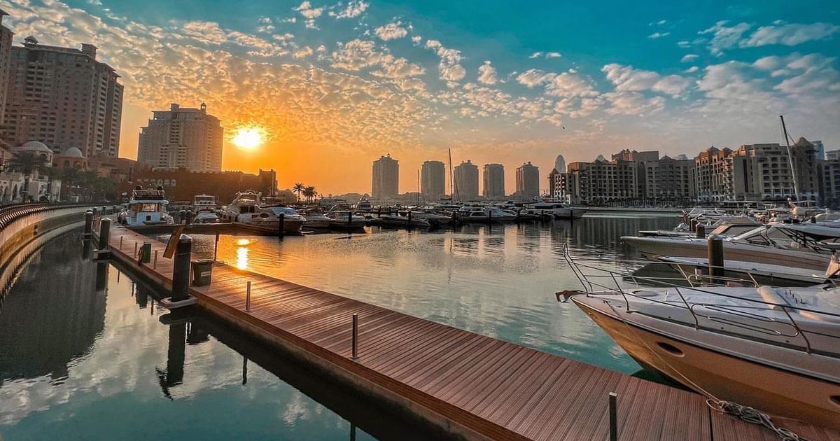 Doha: Stadsrondleiding met gids met pick-up & drop-0ff vanaf je hotel. | GetYourGuide