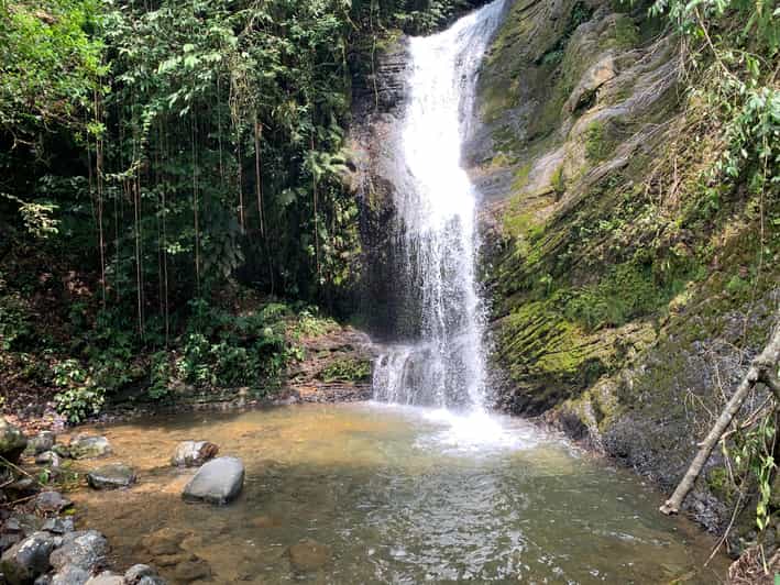 Cali: Recorrido por la Cascada del Río Pance - Chorrera del Indio ...