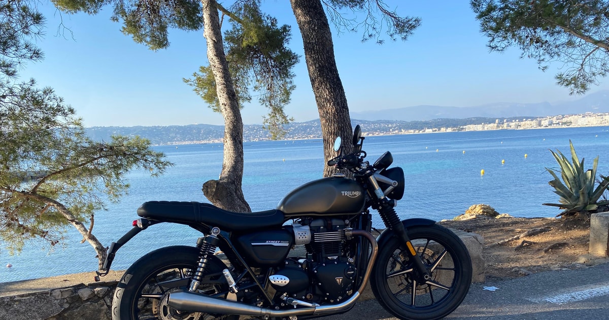 Explore the Verdon Gorge by motorcycle, 1-day guided tour | GetYourGuide