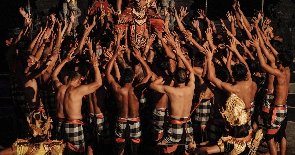 Bali: GWK, Melasti Kecak Dance, Jimbaran Beach with Dinner | GetYourGuide