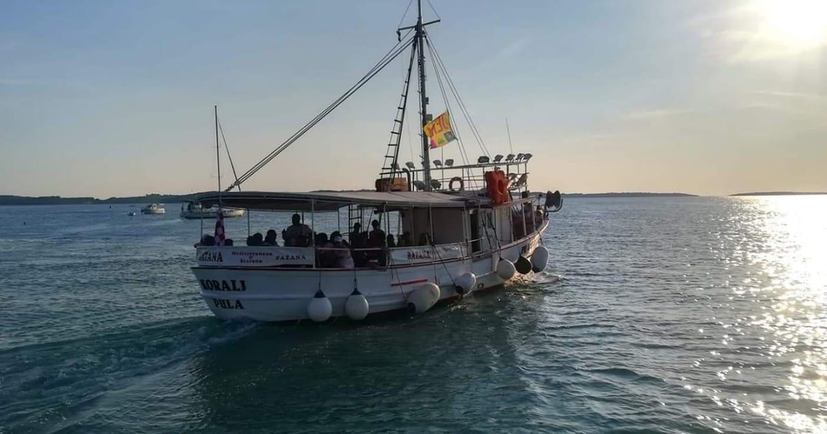 FAZANA PRIVATE Koralj Boat Tour Galebove stijene- NP Brijuni | GetYourGuide