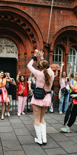 Soho: Drag Queen Disco Diva Tour | GetYourGuide