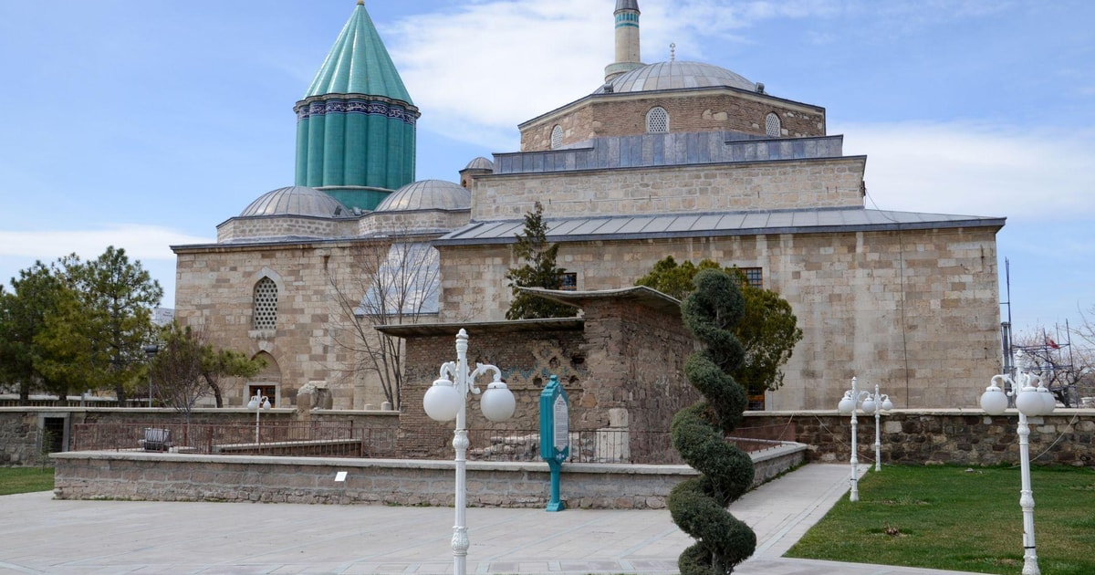 Il meglio di Konya: Tour privato a piedi con un abitante del luogo ...