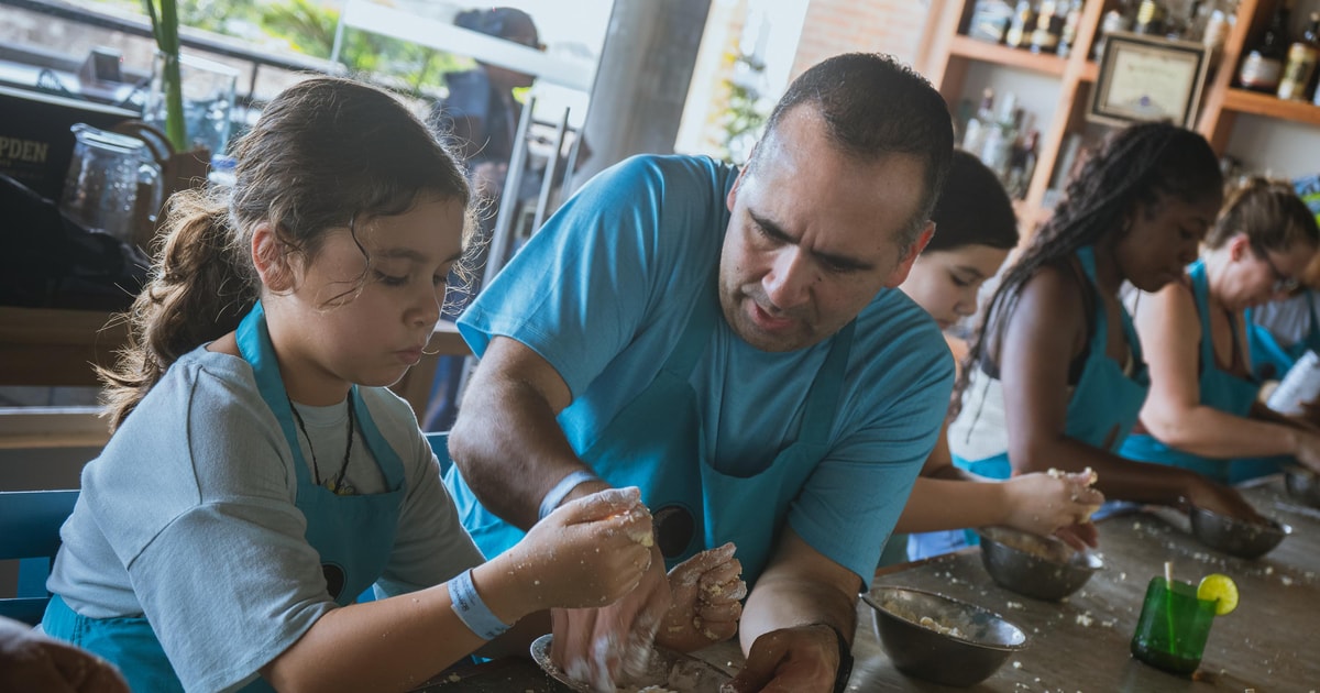 Cartagena: Colombian Baking Class with Cup of Coffee | GetYourGuide