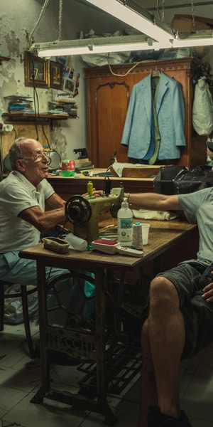 The Neapolitan People, culture, history and folklore | GetYourGuide