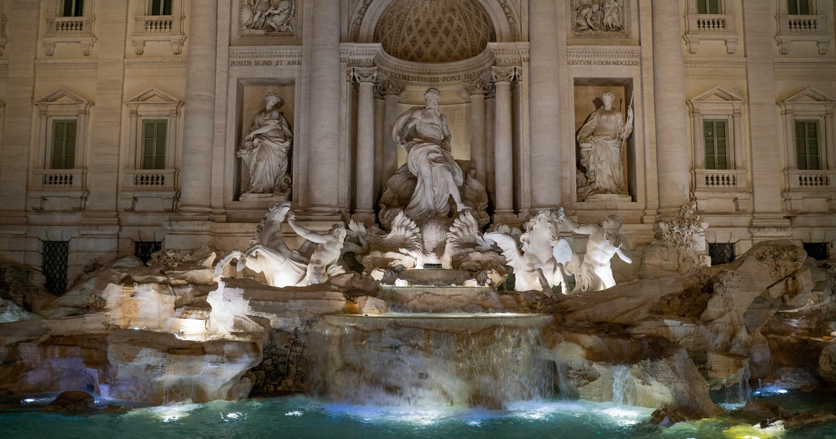 Rome: Evening Walking Tour by Moonlight | GetYourGuide