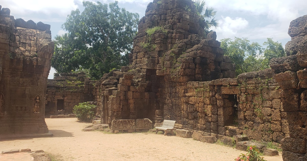 Chi so Berg _ Ta moa zoo_ Bati Tempel Tour | GetYourGuide