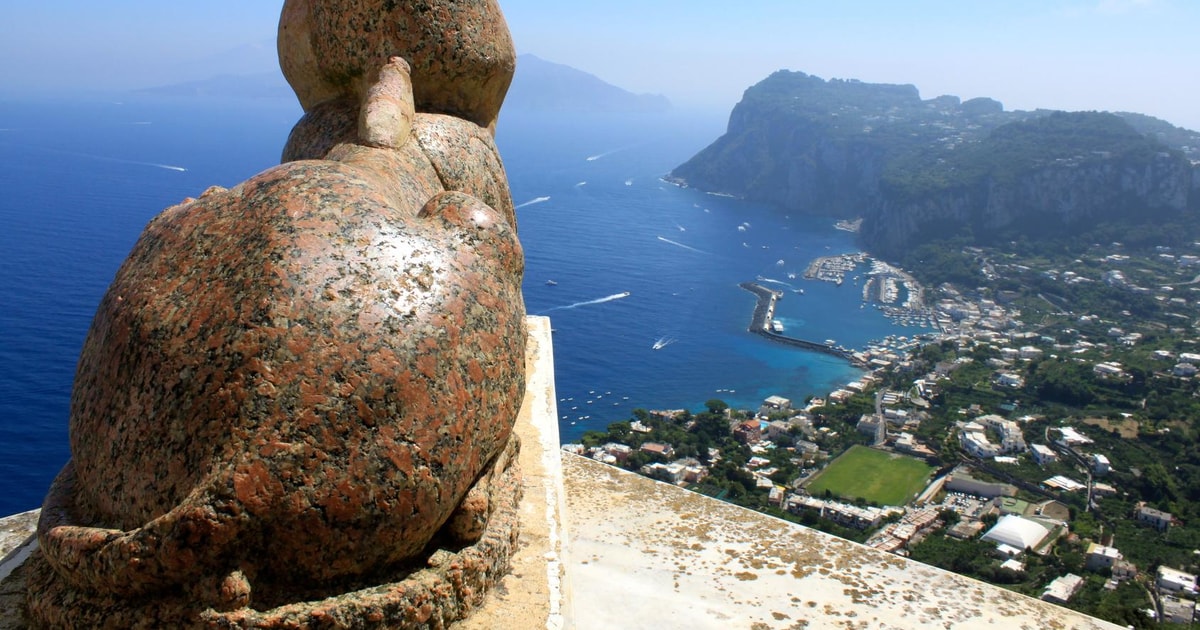 Capri z przewodnikiem, wyjazd z Ischii (wyspa) | GetYourGuide