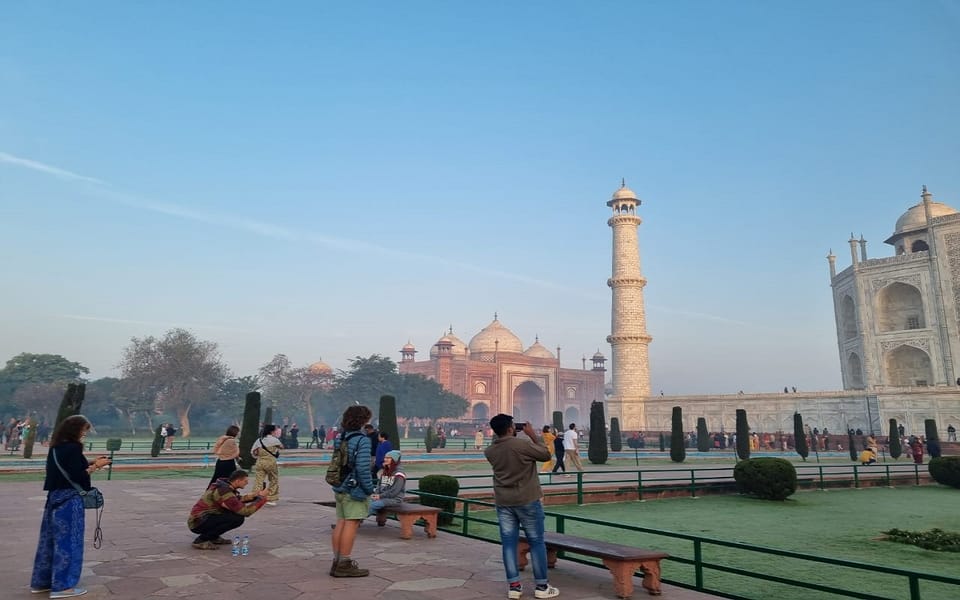 Agra: Sunrise Taj Mahal Tour with taj mahal full moon light | GetYourGuide