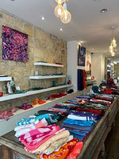 Discover Petrusse, the only Maison of scarves in Bordeaux | GetYourGuide