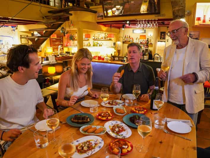 Barcelona: El Born and Gothic Quarter Wine & Tapas Bar Tour | GetYourGuide