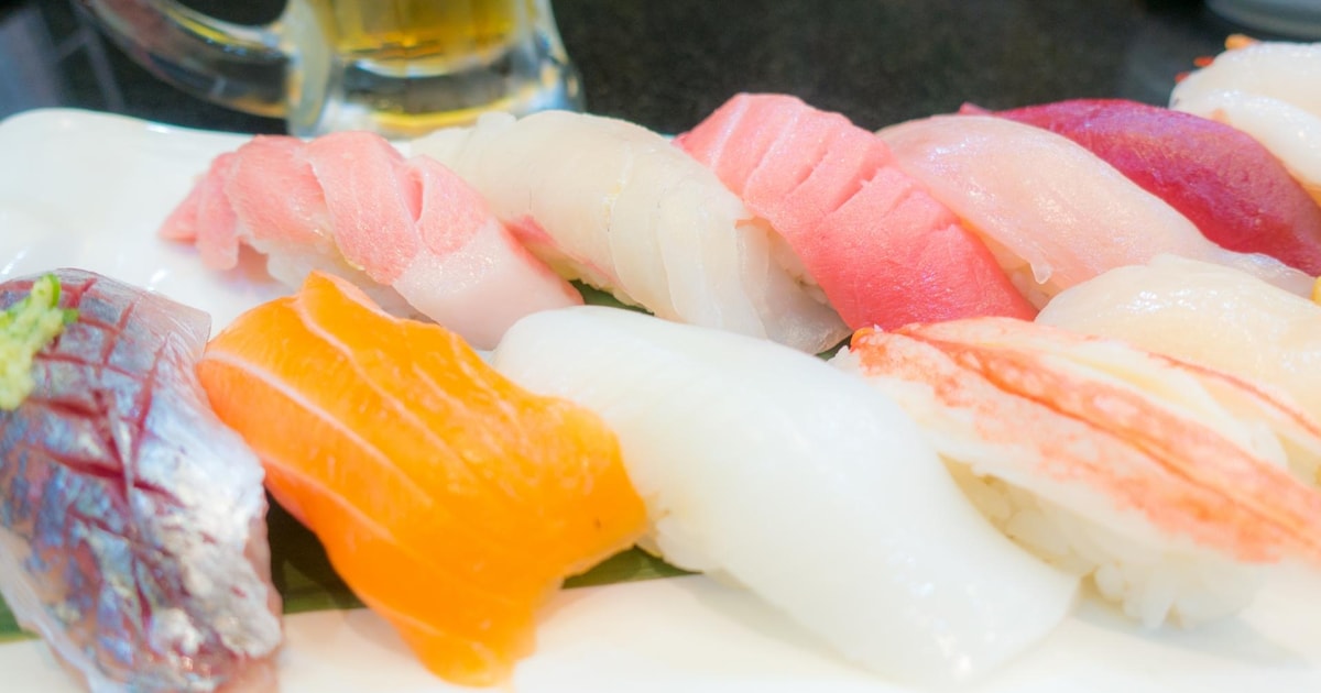 Tokyo Pengalaman Membuat Sushi dengan Koki Profesional | GetYourGuide
