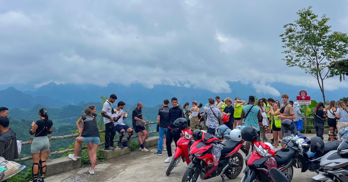 EXPLORE HA GIANG- MA PI LENG - NHO QUE RIVER 3 DAYS 2 NIGHTS | GetYourGuide