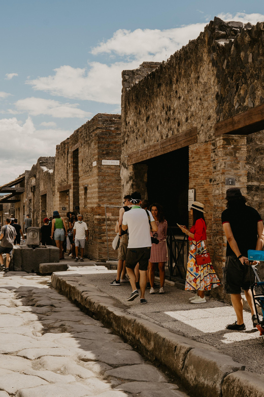 Pompei: Vesuvius ja Pompeijin rauniot Pääsylippu & Kuljetus | GetYourGuide