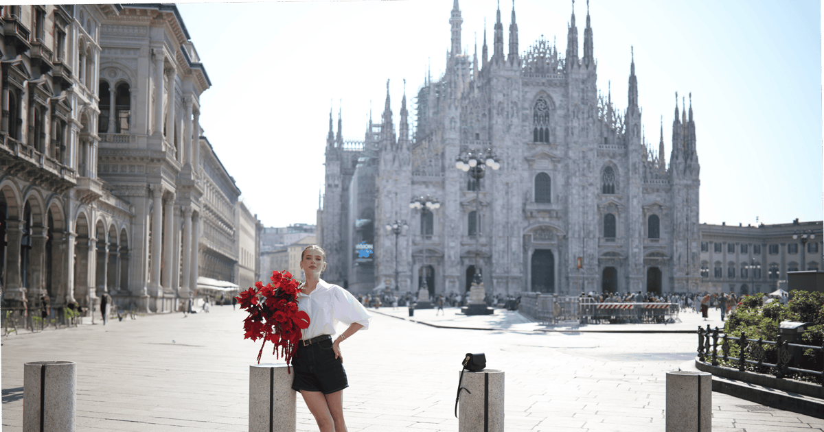 Milan: Photoshoot with Flowers and Styling | GetYourGuide