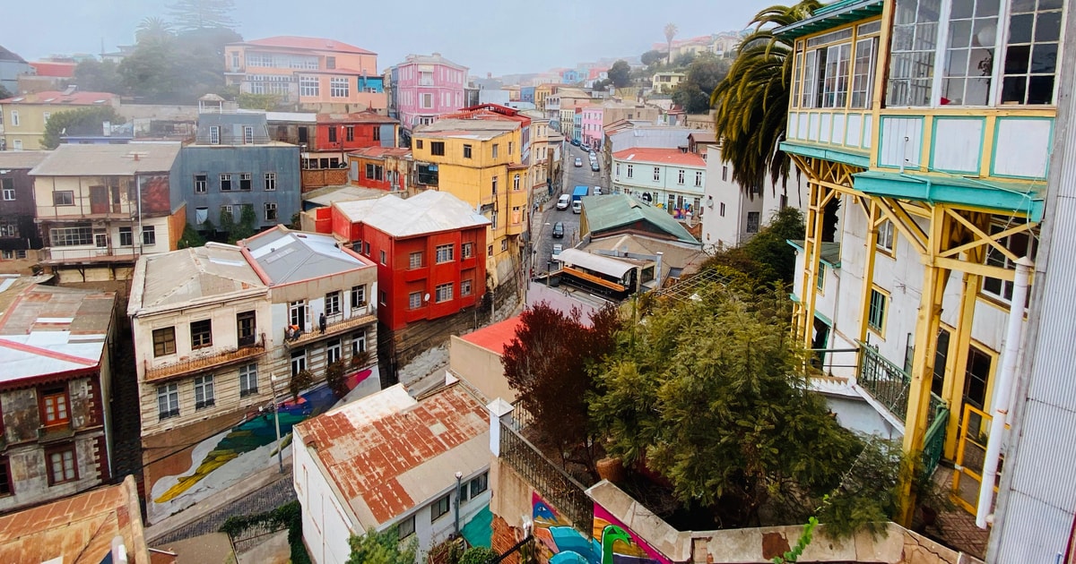 Santiago: Valparaíso, Viña del Mar & Weinberg Private Tour | GetYourGuide