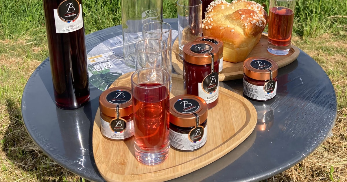 DUO PARENTS CHILDREN WINE CÔTE-RÔTIE TOUR VISIT | GetYourGuide