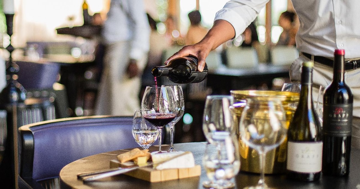 Kaapstad: privé-wijntour met proeverijen en lunch | GetYourGuide