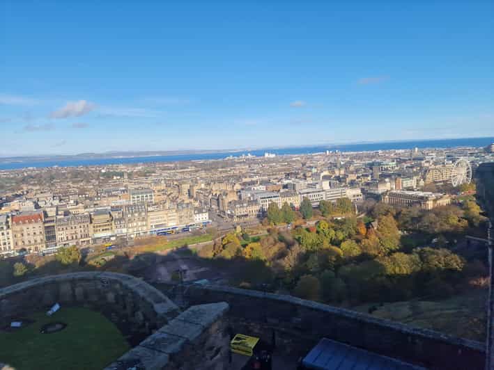 Edinburgh Castle & Royal Mile: Highlights | GetYourGuide