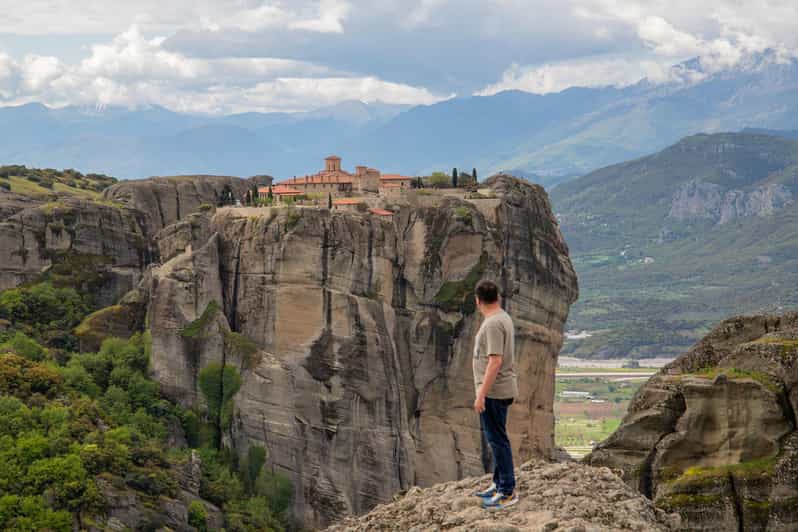 Atene: Escursione di 2 giorni a Meteora con hotel, tramonto e tour ...