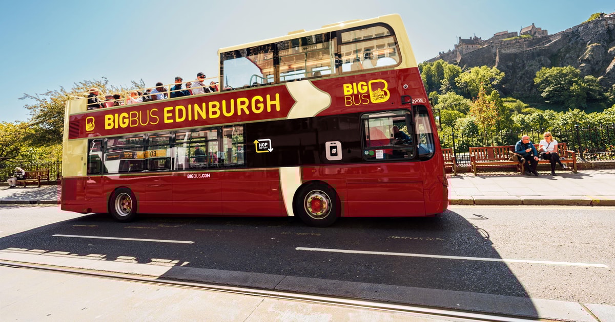 エディンバラ：オープントップバスによるビッグバス乗り降り自由ツアー | GetYourGuide