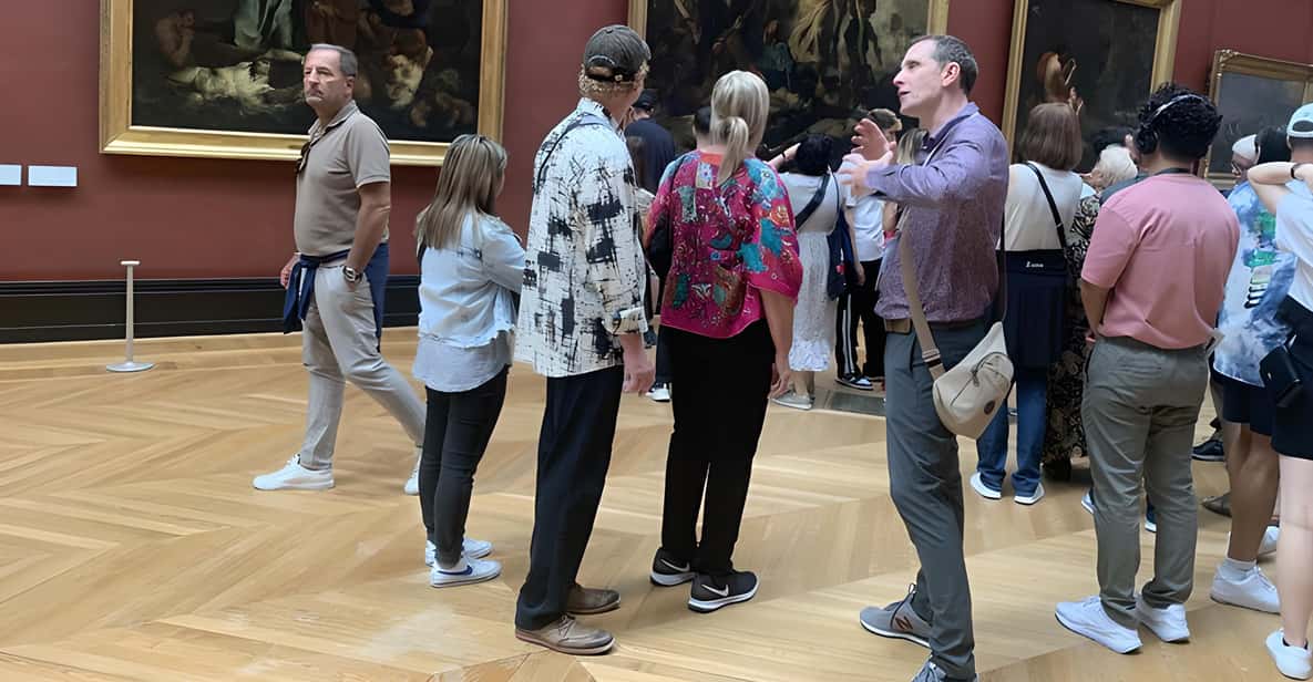 Insider Louvre: from a Royal Palace to a museum | GetYourGuide