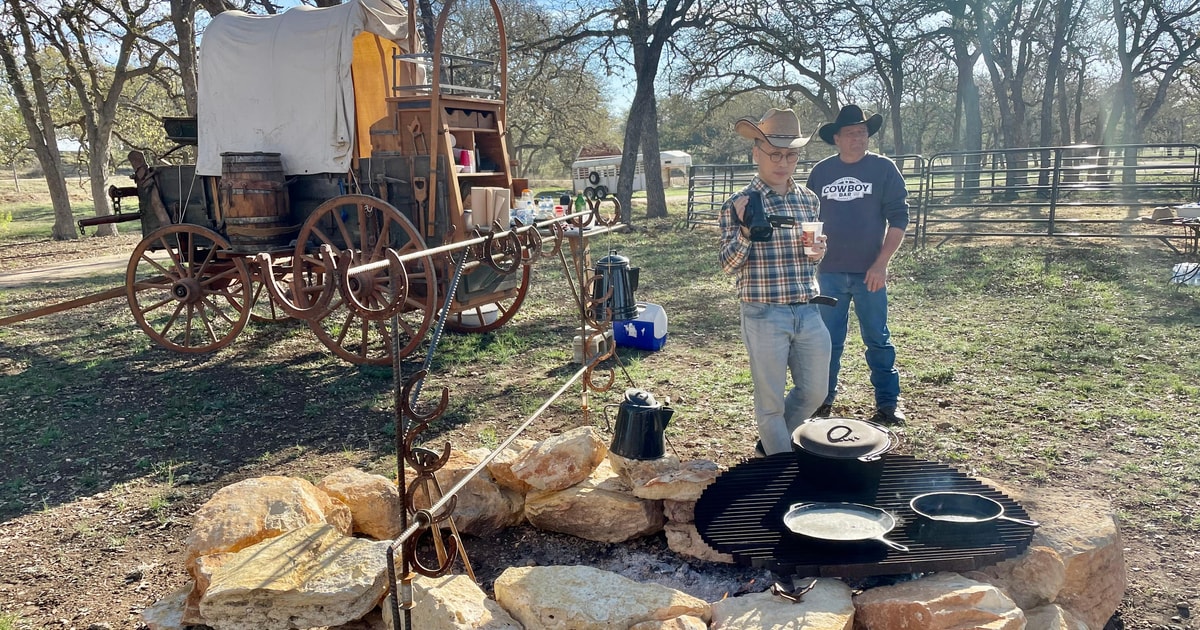 Bandera: Colazione e cavalcata Ol'West Chuckwagon | GetYourGuide