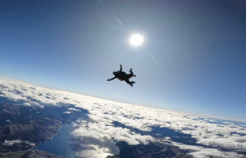 From Queenstown: Skydive Wanaka 9,000, 12,000 or 15,000ft | GetYourGuide