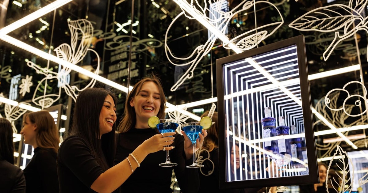 Amsterdam: Bols Cocktail Experience Entry Ticket | GetYourGuide