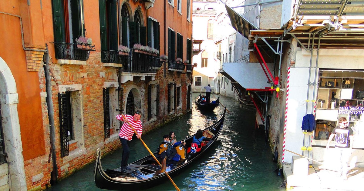 Venetian Serenade: Private Gondola bliss | GetYourGuide
