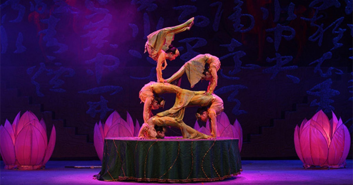 Pekín: Red Theatre Acrobatics Show Ticket de entrada-Local Must-See ...