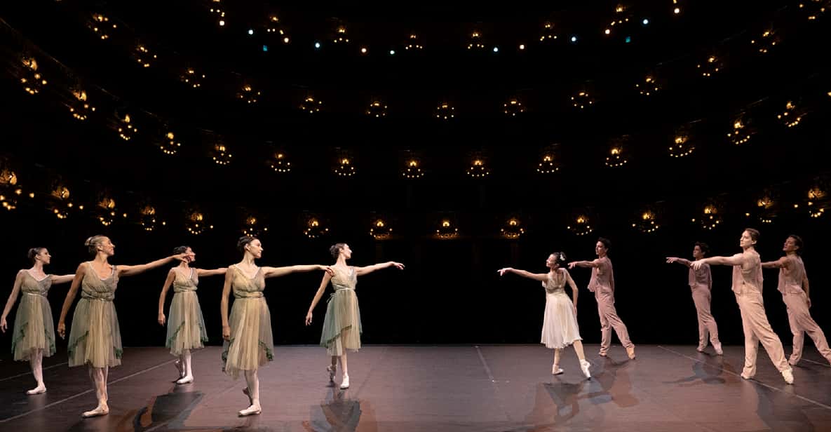 Attend a Show at the Colón Theatre | GetYourGuide