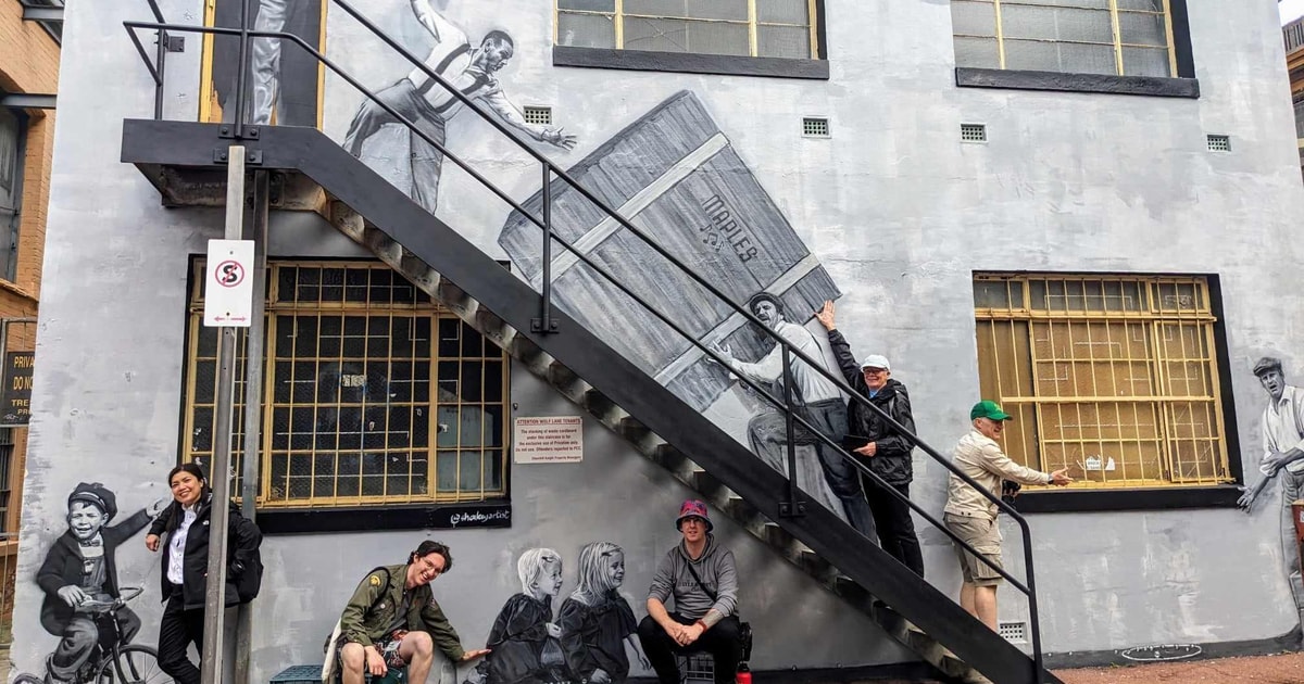 Perth : Street Art Tour ft. Peintures murales, sculptures et graffitis ...