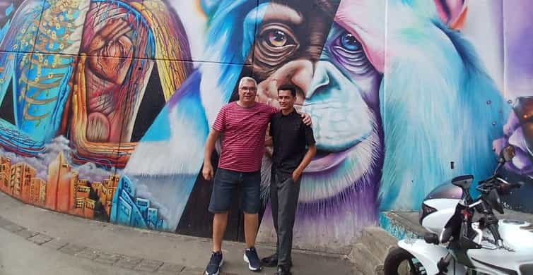 Medellín: Comuna 13 Arte Callejero y Comida | GetYourGuide